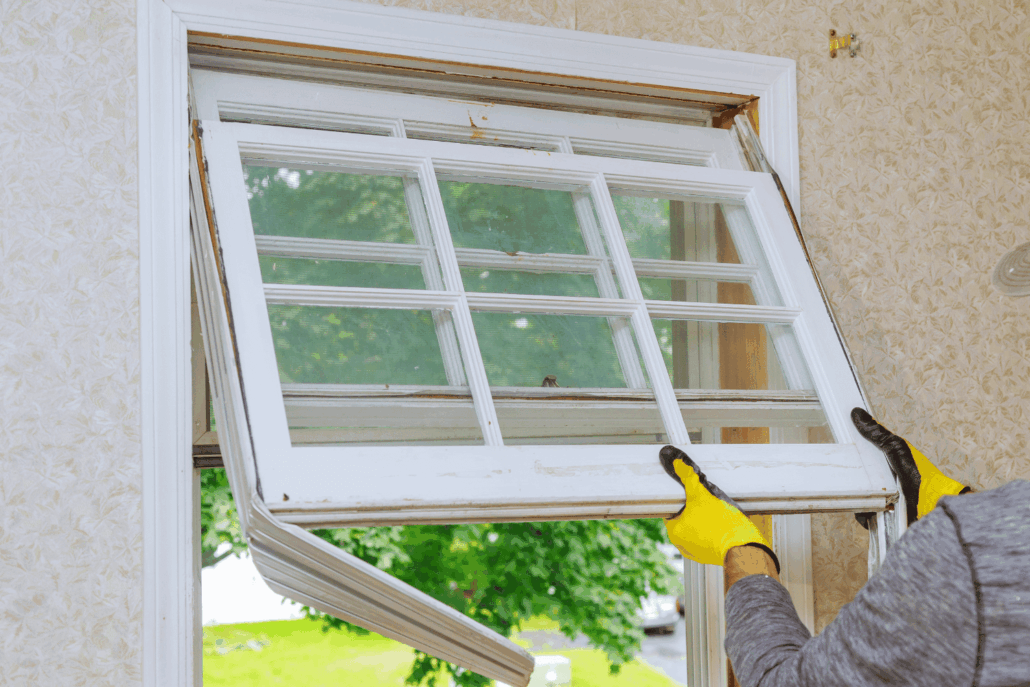 How to Easily Replace Double Hung Window | CoMo Premium Exteriors